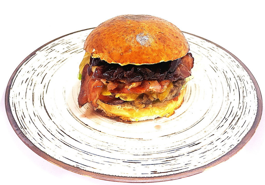 Dupla Lord burger - lángos,hamburger,gyros,frissensültek,bős